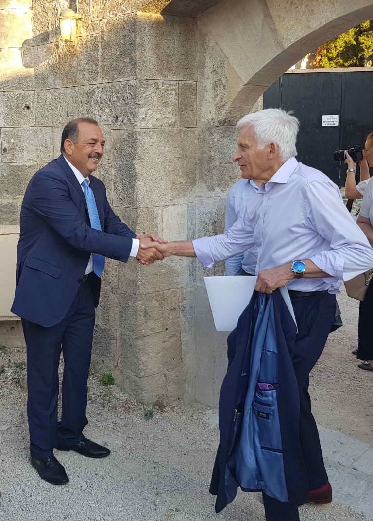 Δήμαρχος Φ.Χατζηδιάκος στο 20ο Συμπόσιο Σύμης: "Ρόδος, αυτός ο μικρός ...