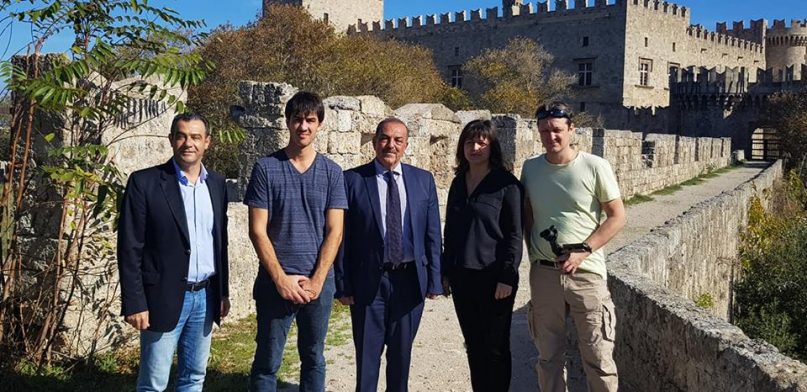 Η μεγαλοπρέπεια της Μεσαιωνικής Πόλης Ρόδου στους θησαυρούς της Unesco ...